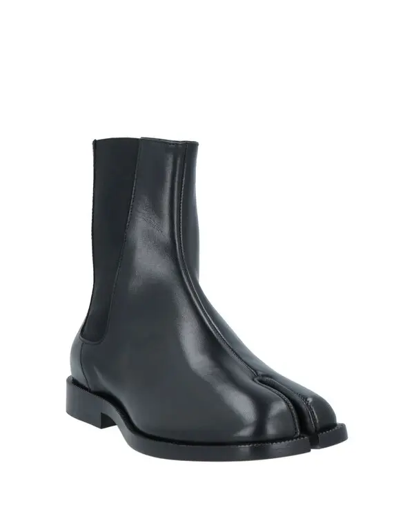 MAISON MARGIELA Leather Chelsea Boots
