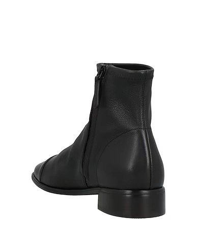 Tory Burch Round-toe Ankle Boots