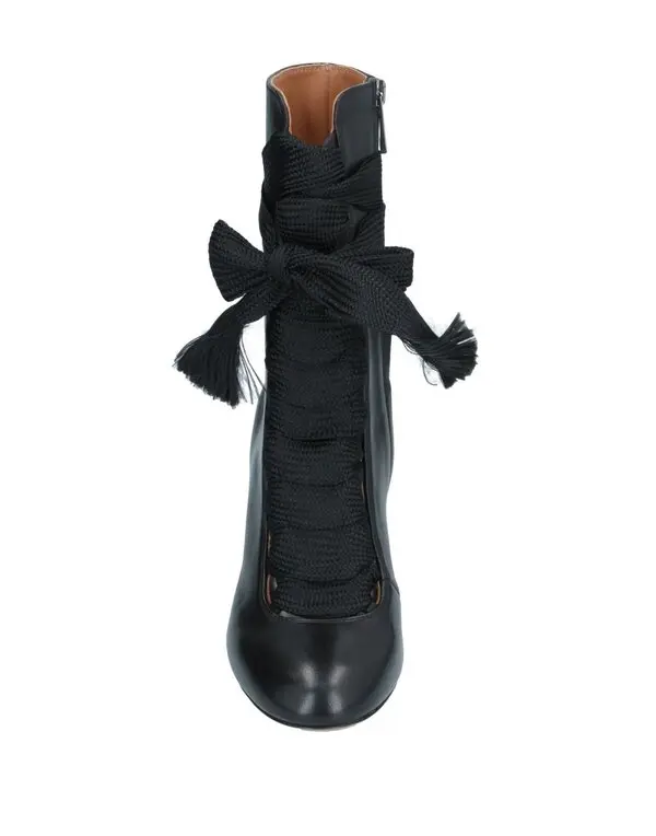 Chloé Fashionable Solid Color Round Toe Leather Boots
