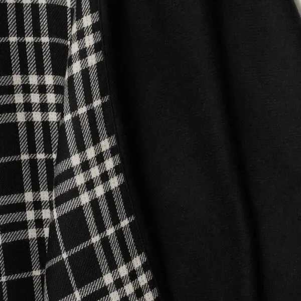 Burberry Reversible Checked Fringed Cape