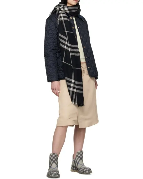 Burberry Check Printed Frayed-edge Scarf