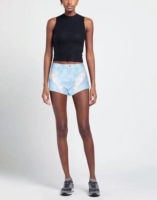 Isabel Marant Étoile Stylish Versatile Light Wash Denim Shorts