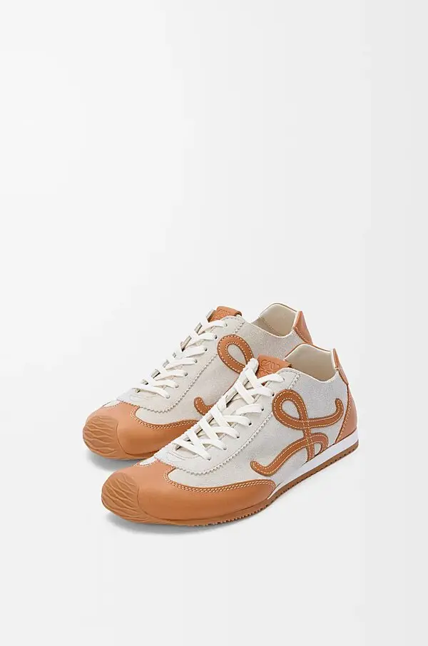 Loewe Ballet Runner 2.0 Sneakers - Soft White/tan