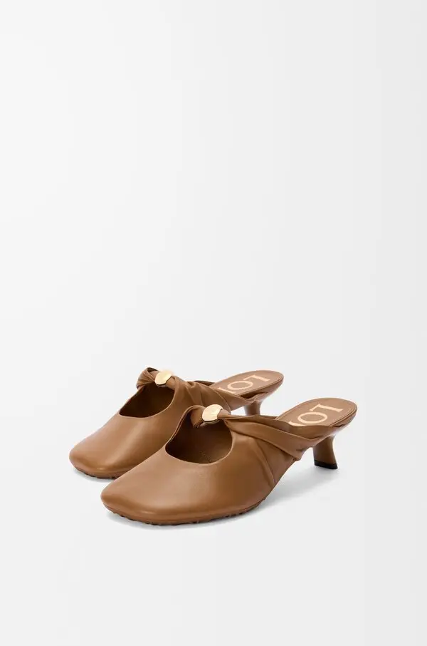 Loewe Pebble Soft Mule In Nappa Lambskin