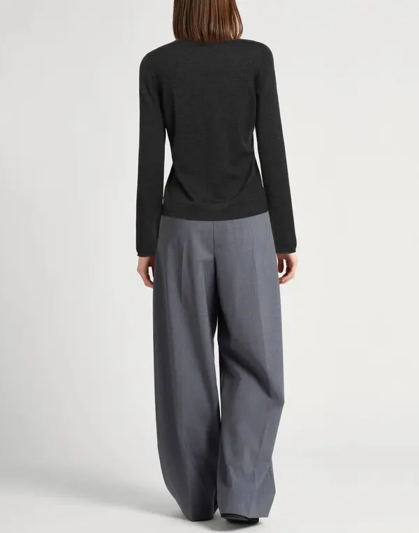 Max Mara Lightweight Turtleneck Cashmere Knit Sweater