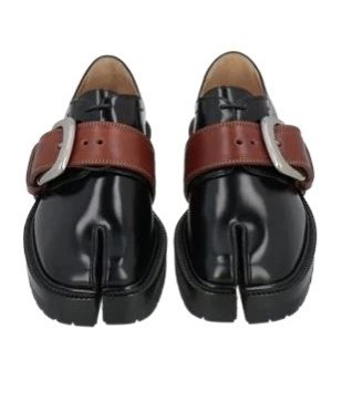 MAISON MARGIELA Derby Shoes With Buckle Detail