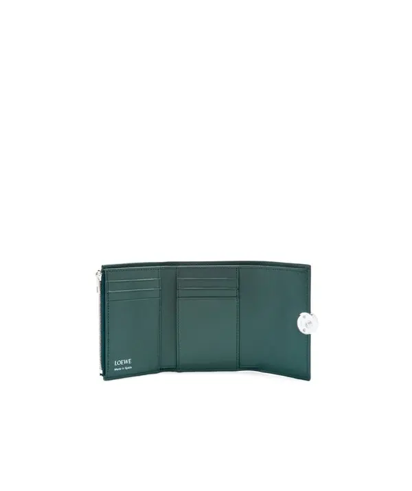 Loewe Pebble Small Vertical Wallet In Shiny Nappa Calfskin