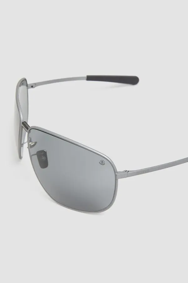 Moncler Atlas Pilot Sunglasses