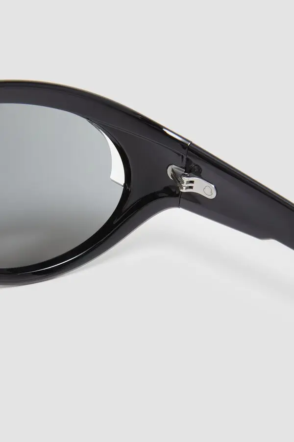Moncler Contrast Oval Sunglasses