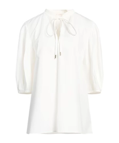 Chloé Minimalist Solid Color Top