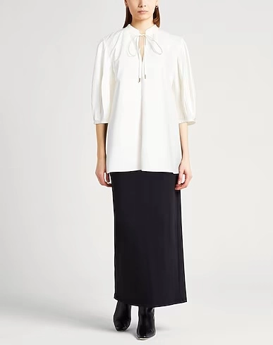 Chloé Minimalist Solid Color Top