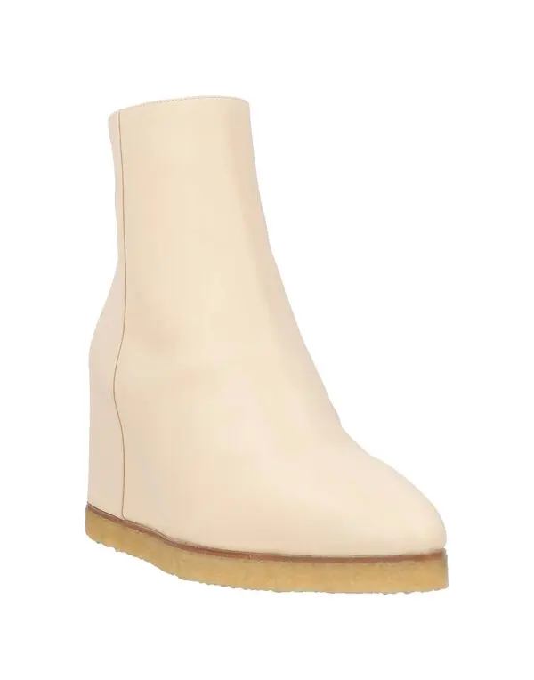 Chloé Leather Ankle Boots With Pointed Toe And Hidden Heel