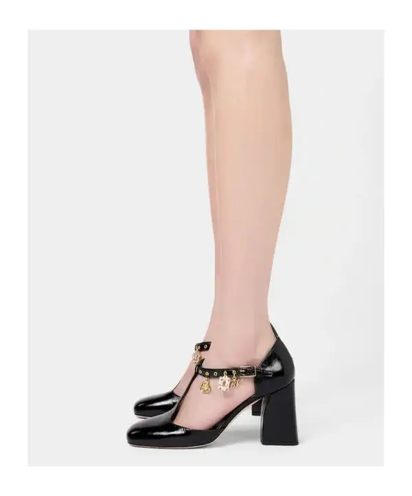 ROGER VIVIER 85mm Leather Heeled Pumps With Metal Charms And Crystal Details