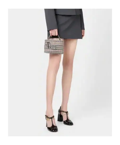 ROGER VIVIER 85mm Leather Heeled Pumps With Metal Charms And Crystal Details