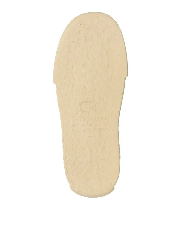 MAISON MARGIELA Minimal Low-top Casual Shoes
