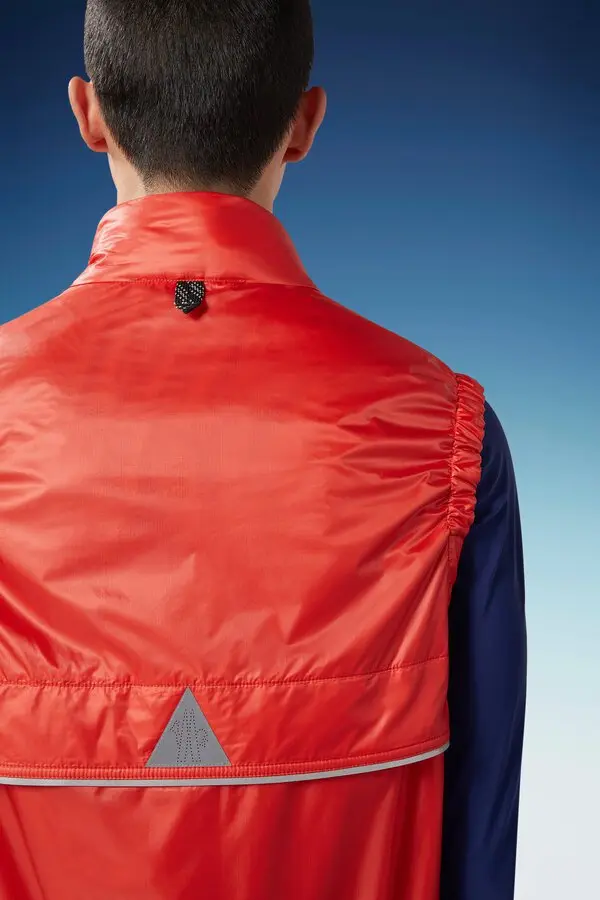 Moncler Ollon Down Gilet - Red