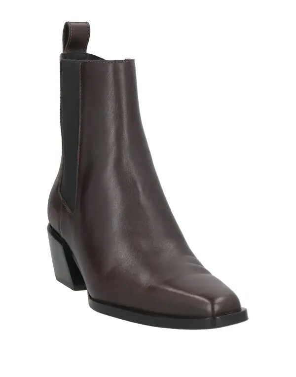 Rag & Bone Stylish And Versatile Ankle Boots
