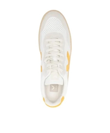 VEJA V-90 Sneakers - White