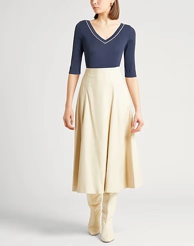 Brunello Cucinelli V-neck T-shirt With Appliqué And Trim