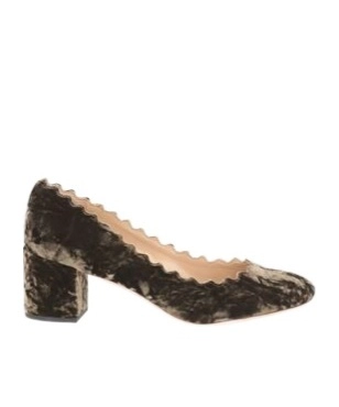 Chloé Velvet Round-toe Block Heel Pumps