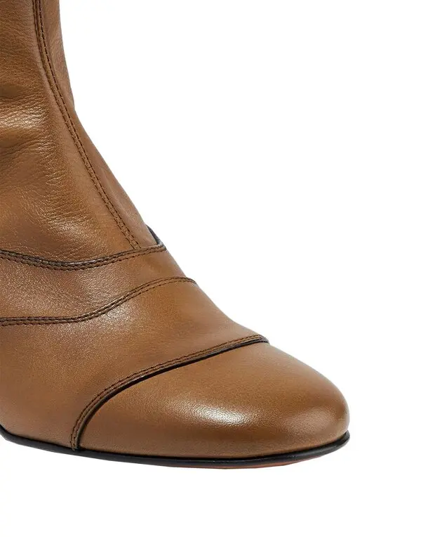 Chloé Solid Color Round-toe Ankle Boots