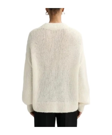 Soft Goat Round-neck Knitted Jumper