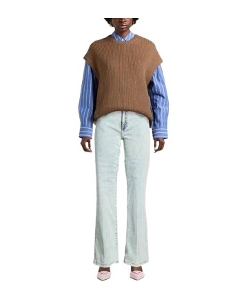 MAXCO. High-rise Slim Fit Flared Jeans