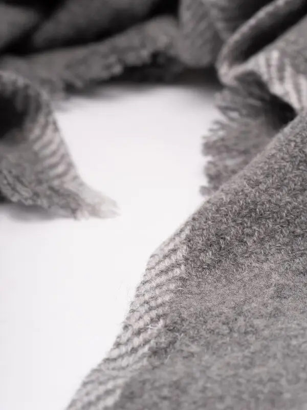 Brunello Cucinelli Fringed Edge Knitted Scarf