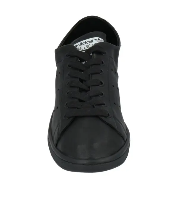 Balenciaga Minimalist Low-top Leather Shoes