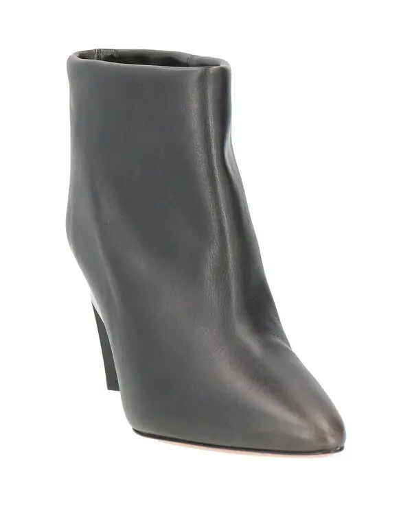 Isabel Marant Étoile Minimalist Leather Ankle Boots
