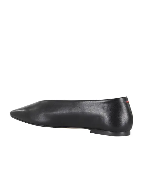 AeydĒ Pointed Toe Leather Flats