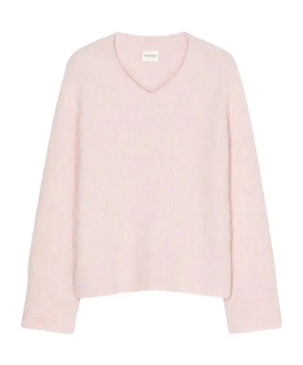Closed V-neck Long-sleeve Sweater