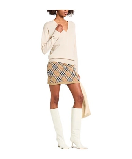 Burberry Lightweight Cashmere V-neck Pullover