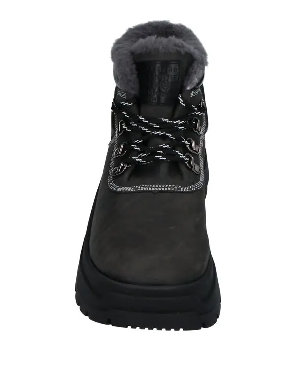 MAISON MARGIELA Solid Color Ankle Boots