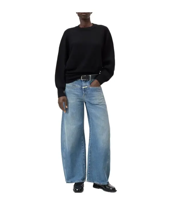 Closed Long-sleeve Crew-neck Sweater