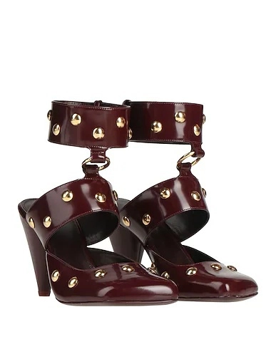 Chloé Embellished Glossed Leather Pumps