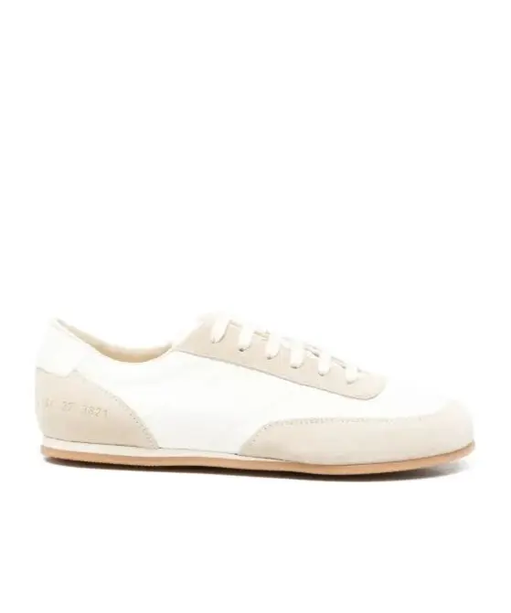COMMON PROJECTS Lace-up Sneakers
