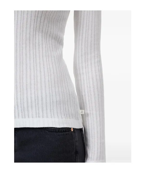 Closed Ribbed Knit Crewneck Long Sleeve Top