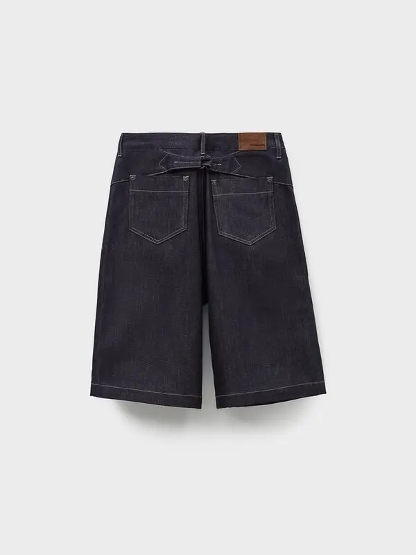 LOW CLASSIC Belt-loop Pocket Shorts