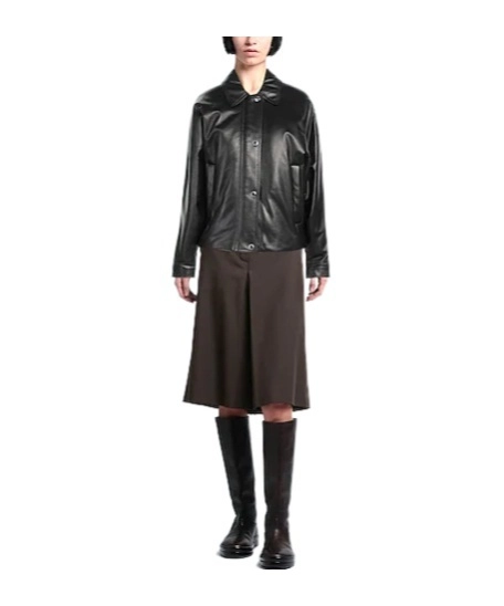 Burberry Minimalist Leather Jacket With Classic Collar And Embroidered Logo