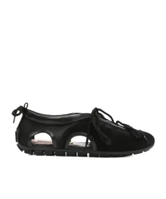 Simone Rocha Cut-out Lace-up Sneakers - Black