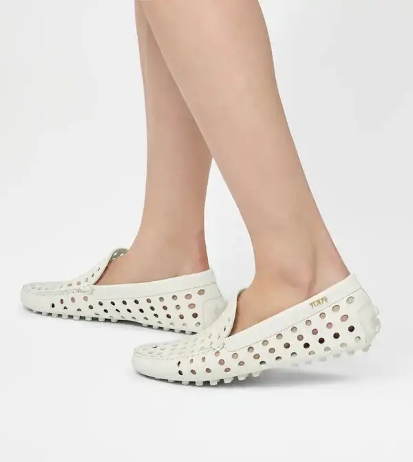 TOD'S Gommino Loafers With Laser-cut Detailing - White
