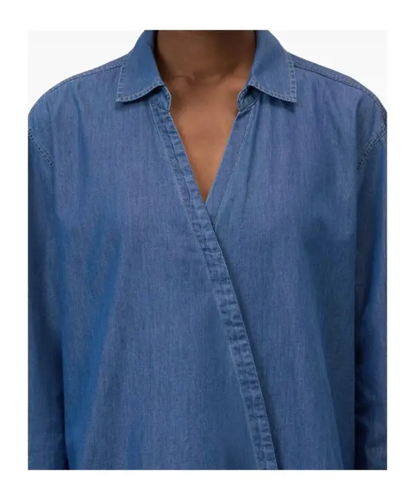 Closed Asymmetric Collared Shirt