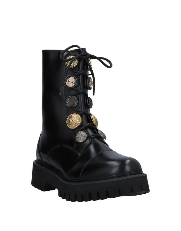 Dolce & Gabbana Solid Color Ankle Boots