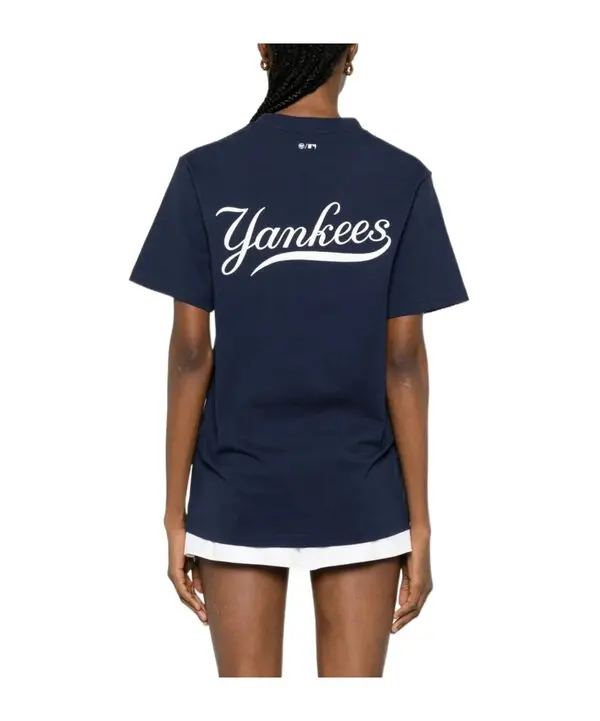 SPORTY  RICH Sporty & Rich Logo Detail T-shirt