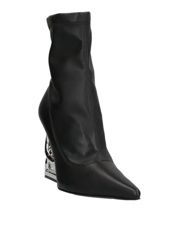 Dolce & Gabbana Solid Color Ankle Boots