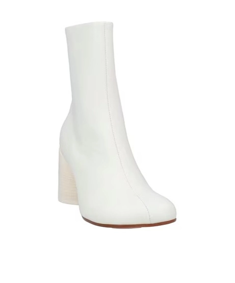 MAISON MARGIELA Minimalist Square-toe Ankle Boots