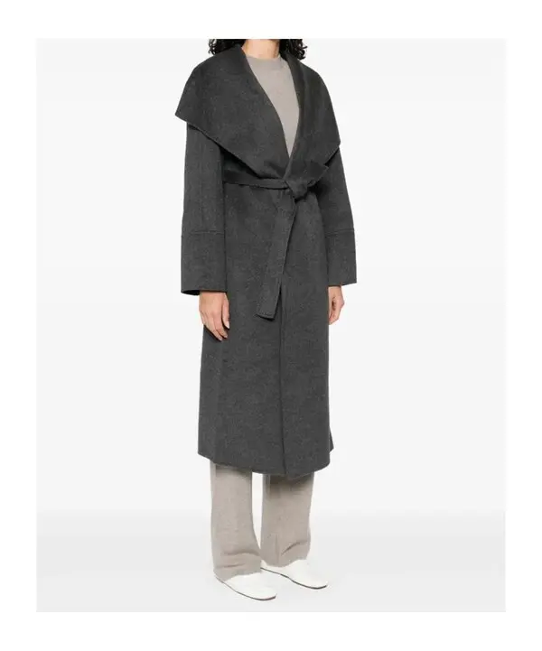Soft Goat Long-sleeved Coat