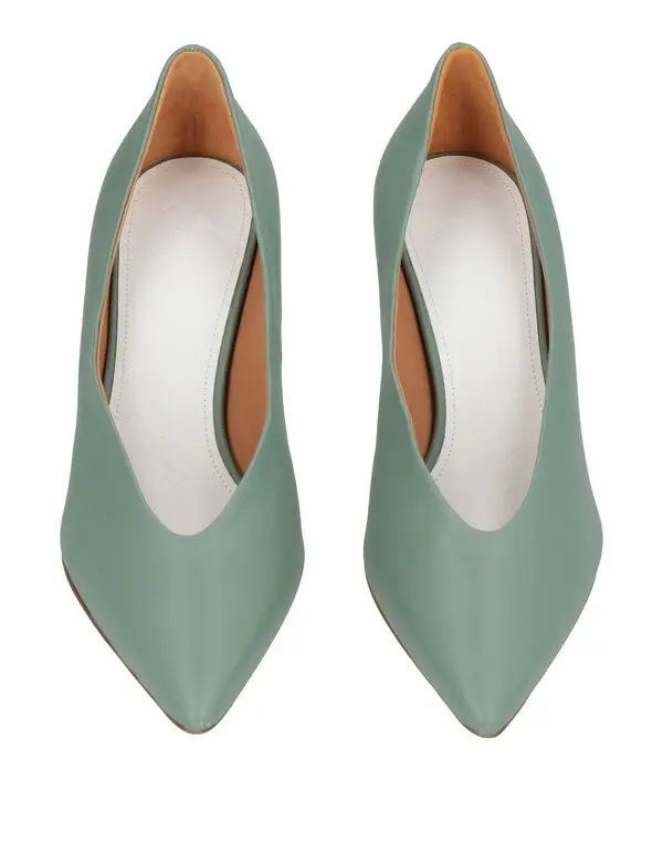 MAISON MARGIELA Pumps Courts