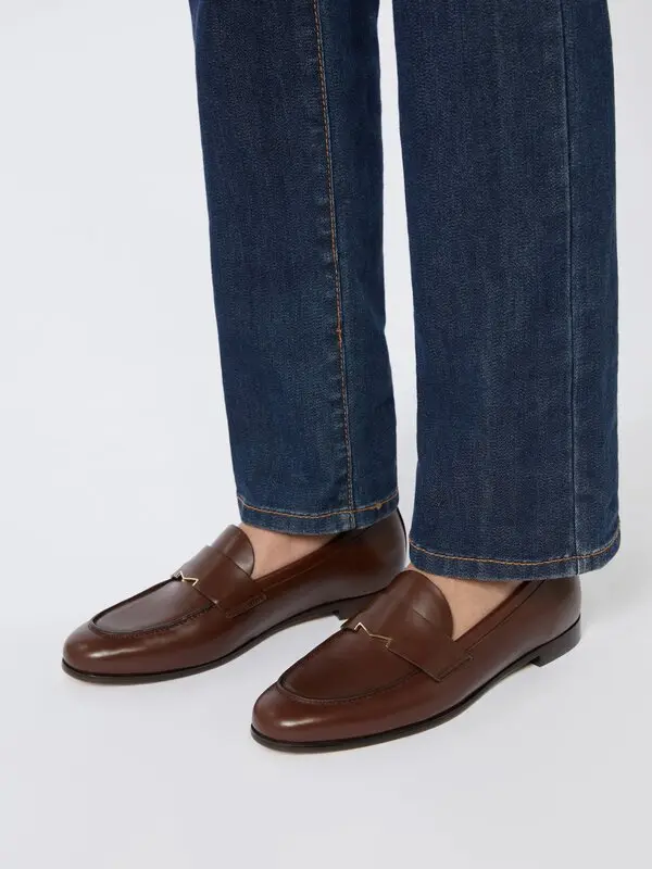 Max Mara Jordan Semi-glossy Leather Loafers